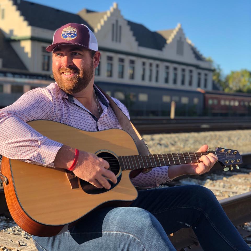 Jake Francis Grabs us with His New Single! – LA Music Review