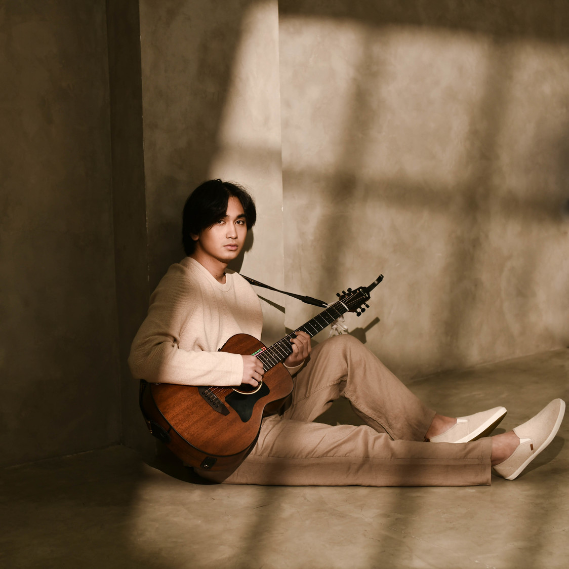 Adie makes his way as he releases his song “Paraluman” – LA Music Review