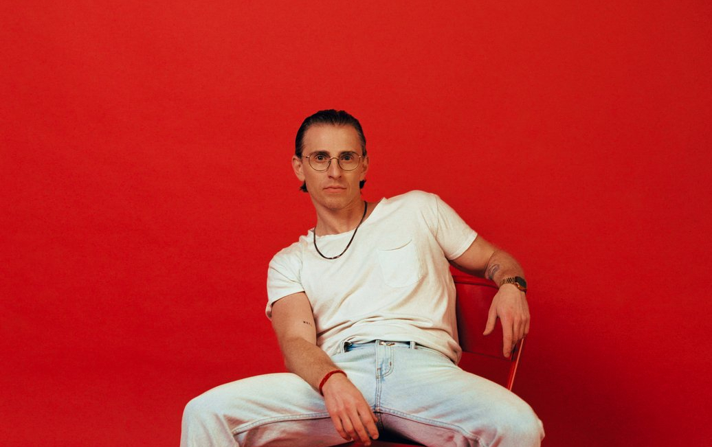 Payson Lewis reminisces his past love with “Back in Time” – LA Music Review