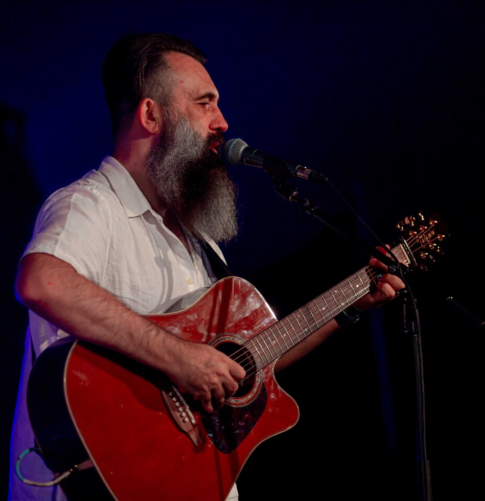 Colin Lillie empowers us with “Grandfather’s Country” – LA Music Review
